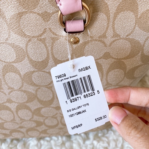 Coach | Bags | Coach Gallery Tote In Signature Canvas | Poshmark